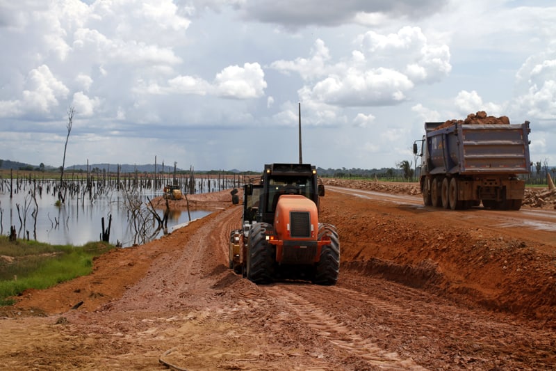 Elevando o greide - Banzeiros